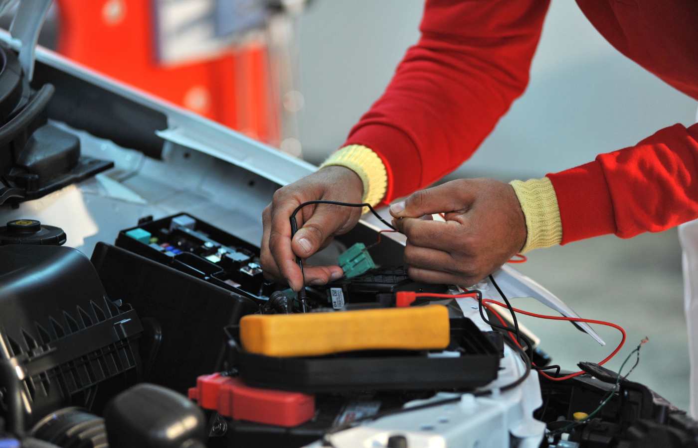 Best ECU Repair Services in US for 2025 | Reveal